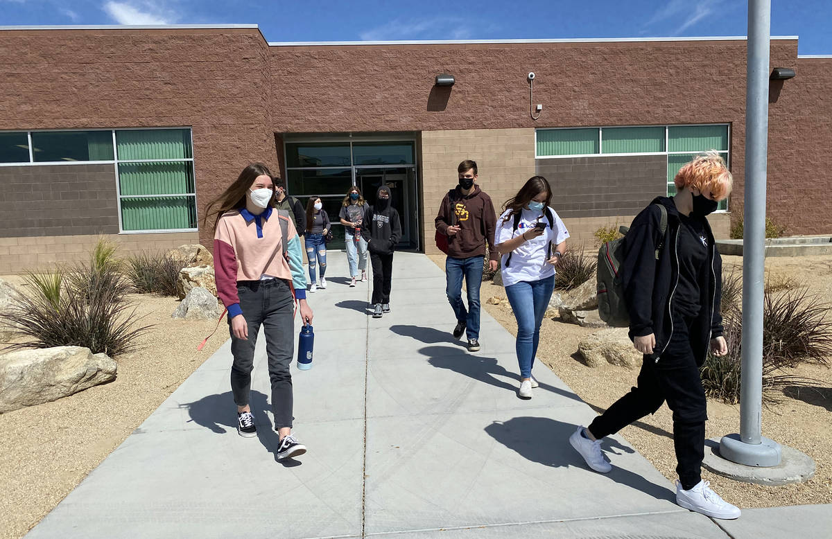BCHS, Garrett welcome students to campus | Boulder City Review