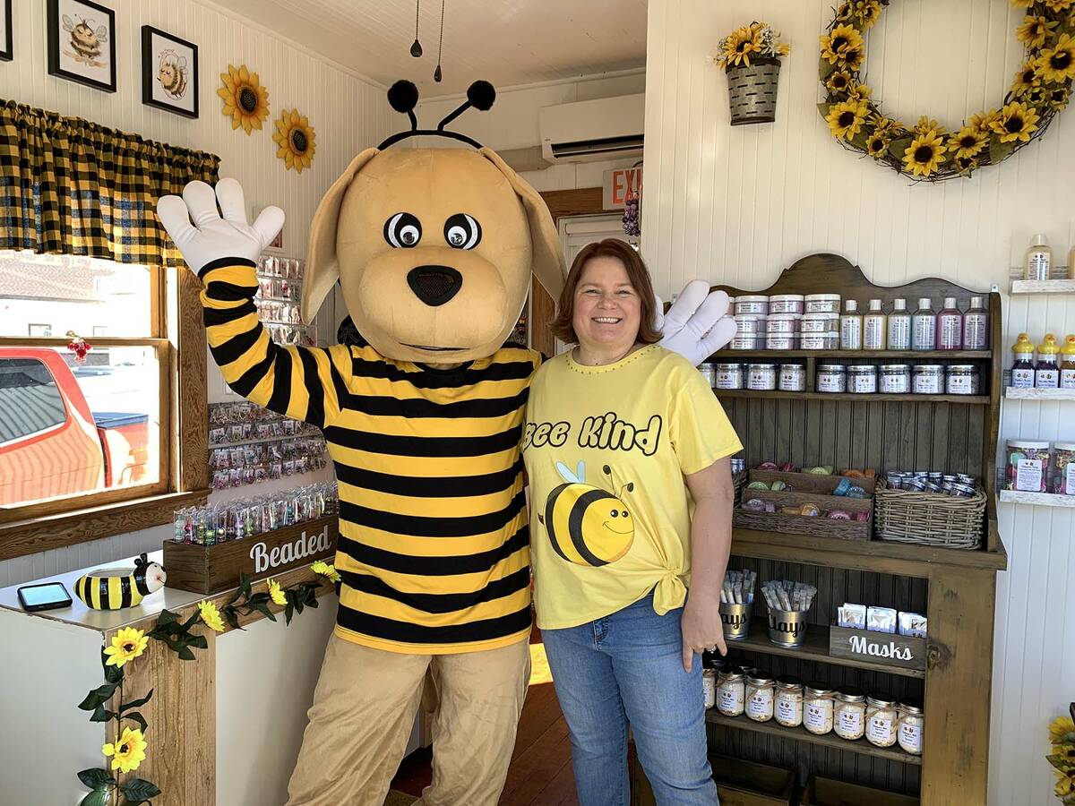 Business Beat: Shoppe lets woman ‘Bee’ creative | Boulder City Review